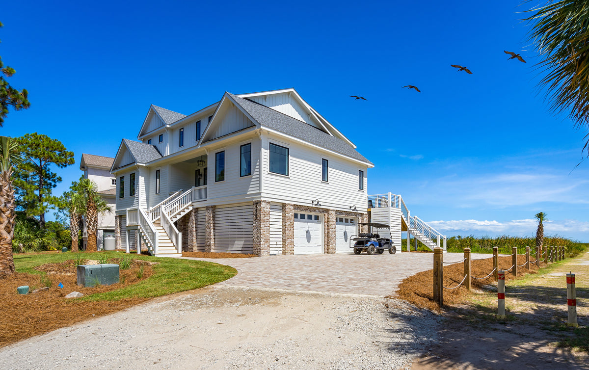 Riley Pointe II – Crosby Creations